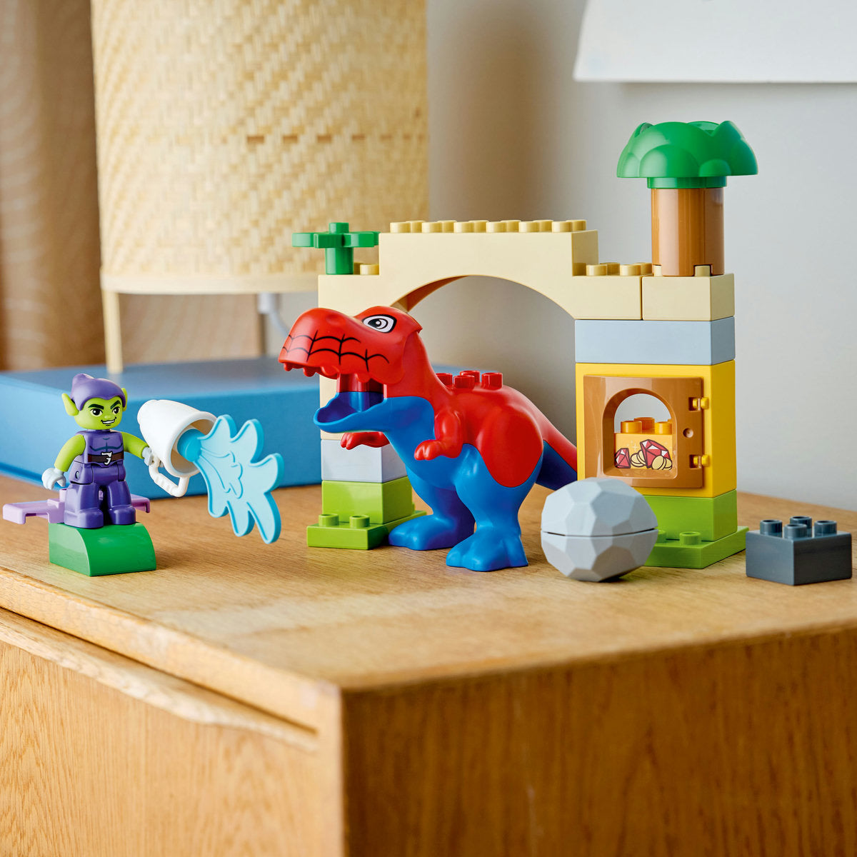 Dinoszaurusz Spidey-Rex vs. Zöld Manó – LEGO® Store Magyarország